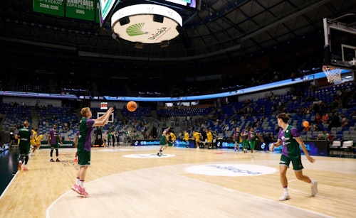 Así hemos contado el Unicaja - Peristeri bwin en la Basketball ...